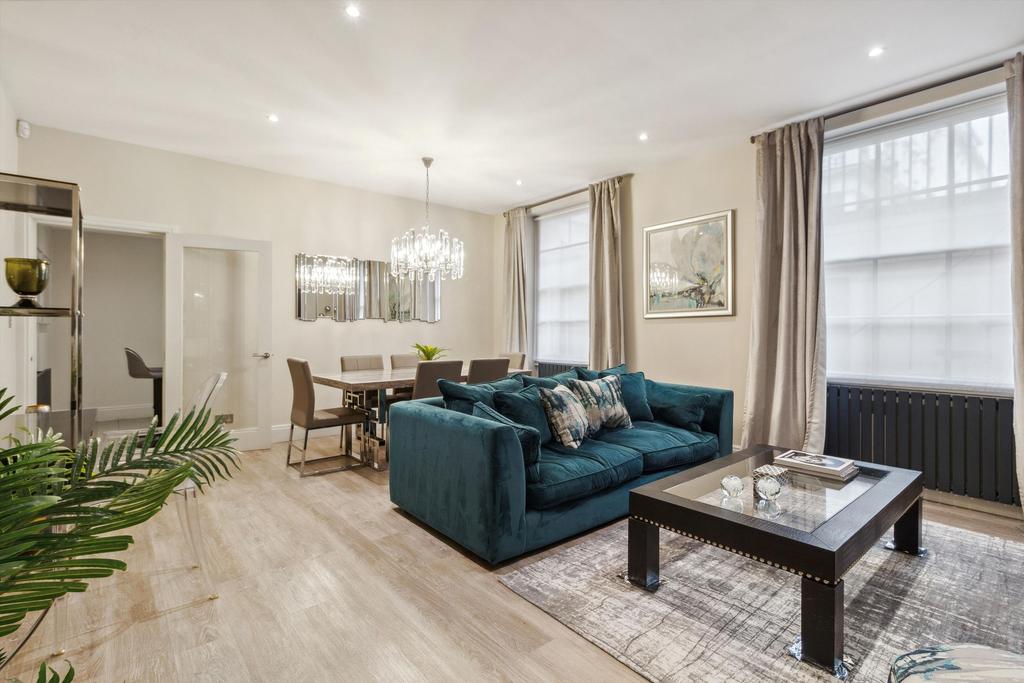 Eaton Square, London, SW1W 1 bed flat - £4,333 pcm (£1,000 pw)