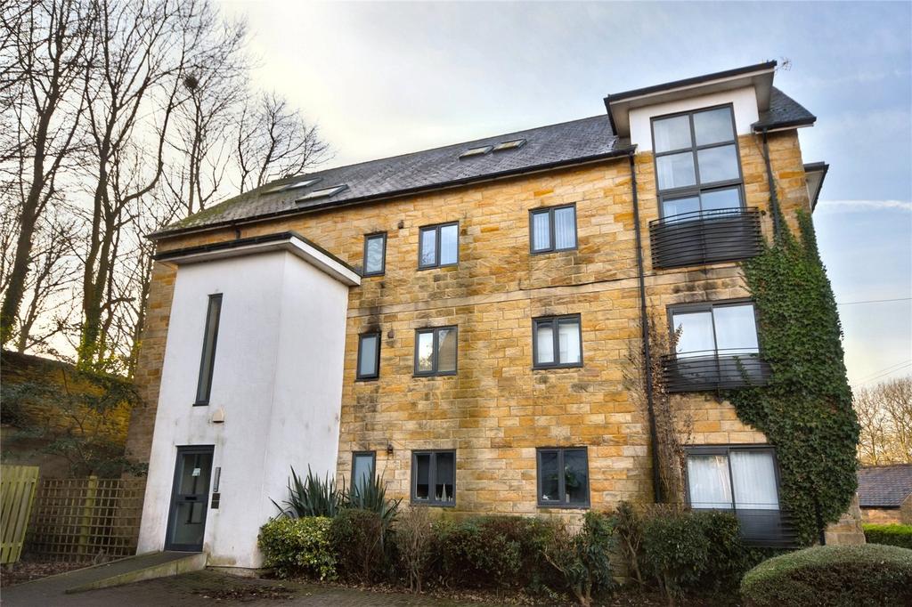 Sparta Court, Troy Road, Morley, Leeds 2 bed apartment - £110,000