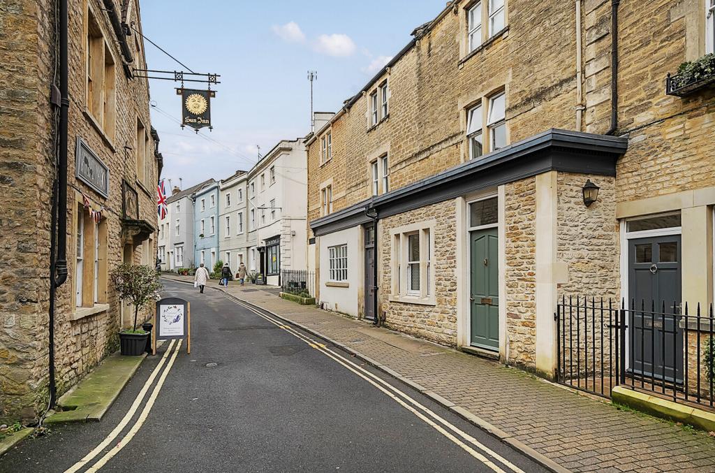 Catherine Street, Frome, Frome, BA11 4 bed terraced house for sale - £ ...
