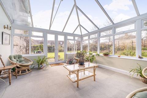 Houses for sale in Ash, Great Stonar, Kent | OnTheMarket