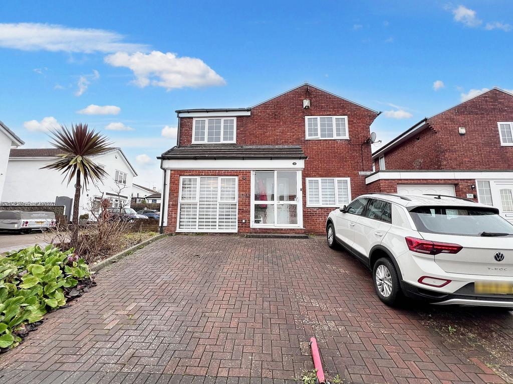 Dovey Close, Barry, CF62 3 bed detached house for sale - £365,000