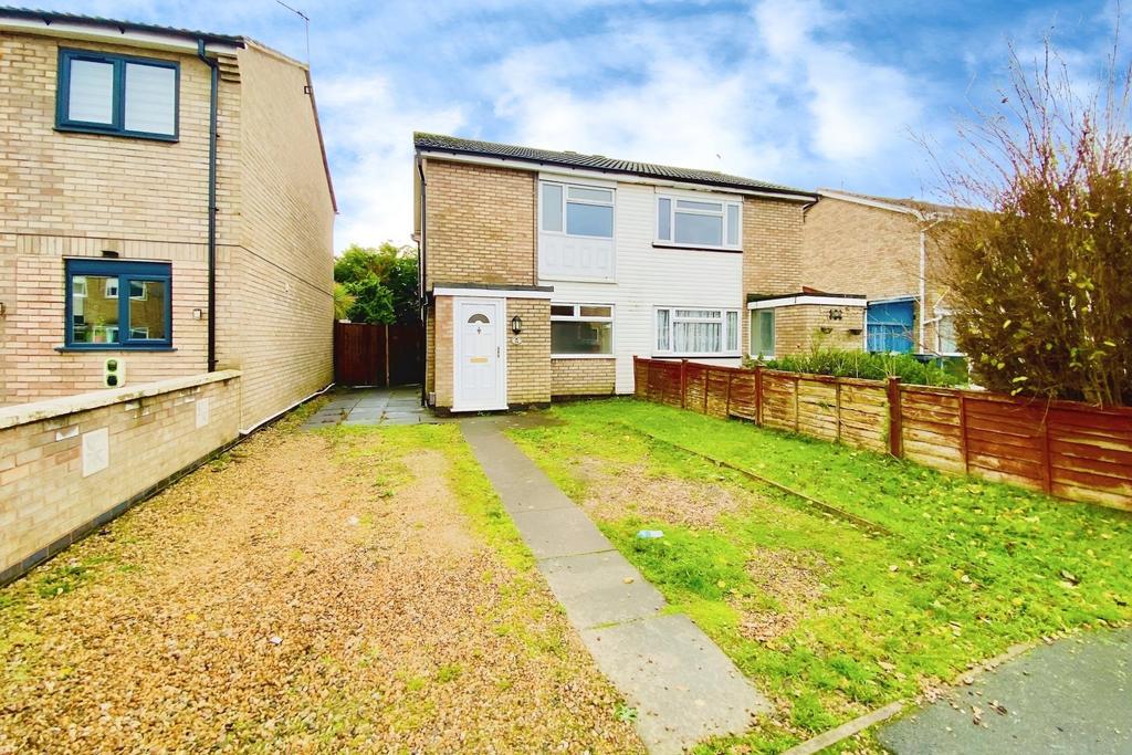 Ridgeway Drive, Thurmaston, LE4 2 bed semi-detached house - £210,000