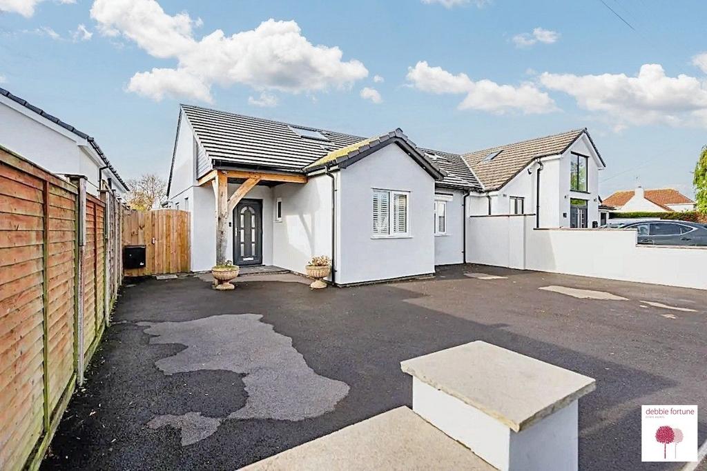 Bishops Road, Cleeve 4 bed semi-detached house for sale - £599,950