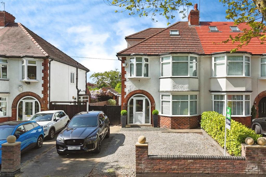 Wolfreton Lane, Willerby, Hull 4 bed semi-detached house - £364,500