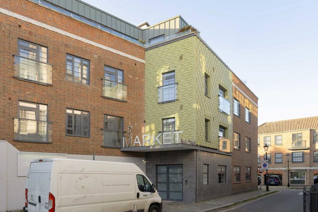 Market Place, Brentford TW8 Studio - £1,447 pcm (£334 pw)