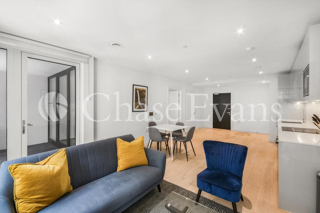 Heygate Street, Elephant & Castle... 1 bed flat - £2,427 pcm (£560 pw)