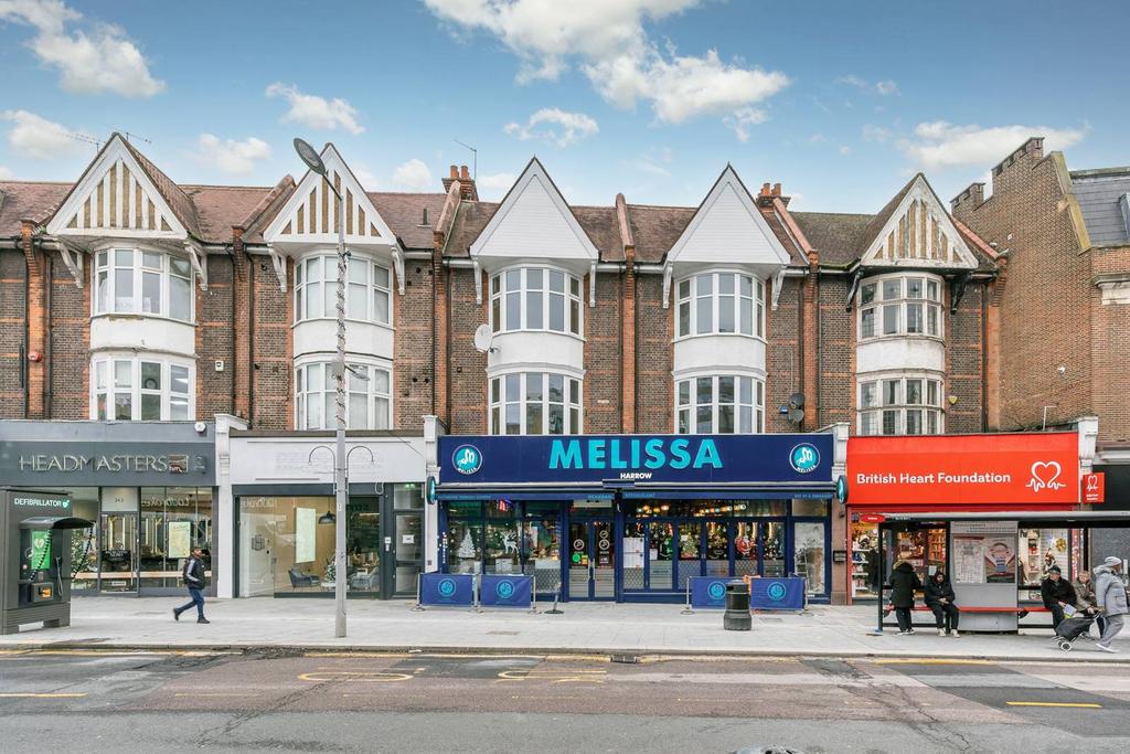 Station Road, HA1, Harrow on the... Studio to rent - £1,200 pcm (£277 pw)