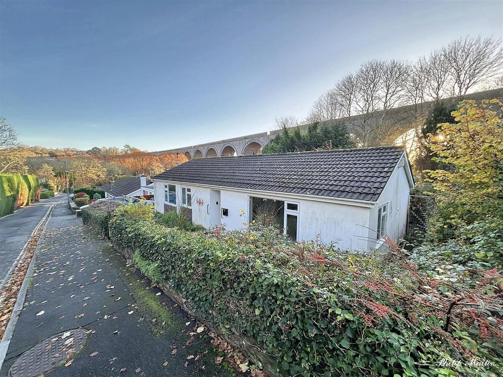 Copes Gardens Truro 3 Bed Detached Bungalow 299 950 copes-gardens-truro-3-bed-detached-bungalow-299-950