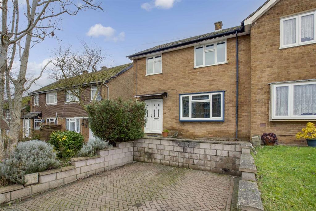 Gayhurst Road, High Wycombe HP13 3 bed semi-detached house for sale - £ ...