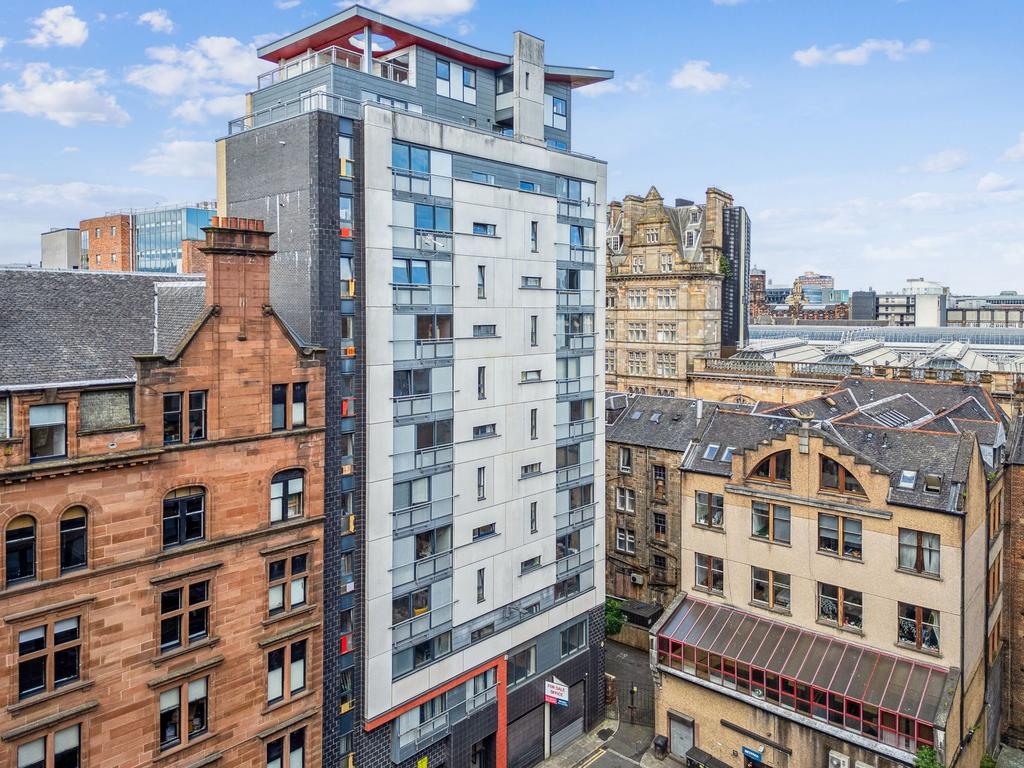 Holm Street, Flat 9/3, City Centre... 2 bed apartment - £220,000