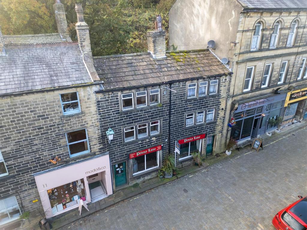 Main Street, Haworth, Keighley, BD22 8DA Shop - £250,000