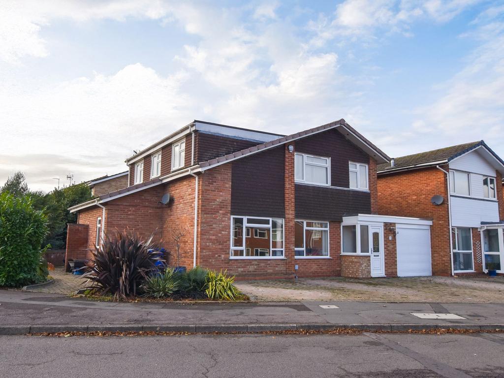 St. Lawrence Road South, Towcester, NN12 6 bed detached house - £495,000
