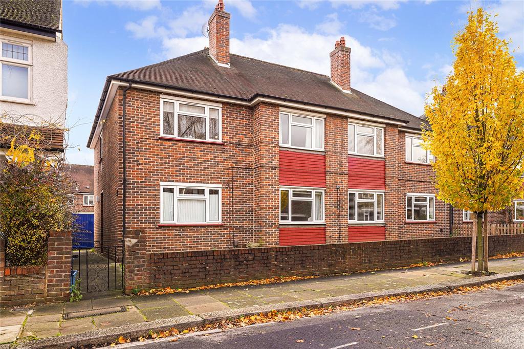 London SW13 2 bed apartment for sale - £475,000