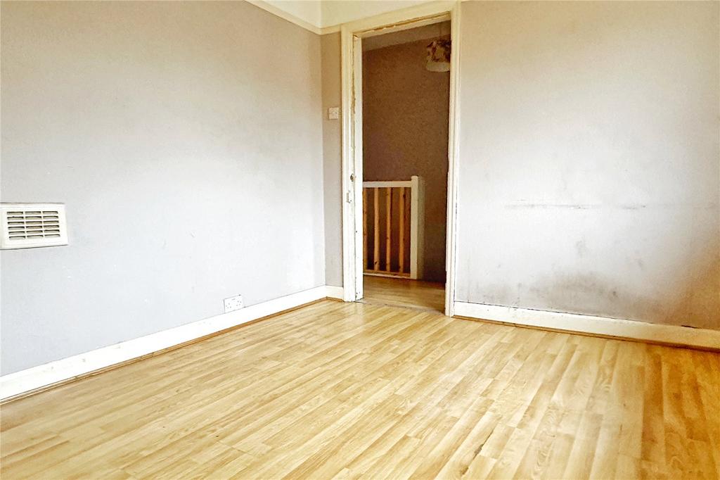 Moston Lane, Moston, Manchester... 3 bed semi-detached house - £180,000