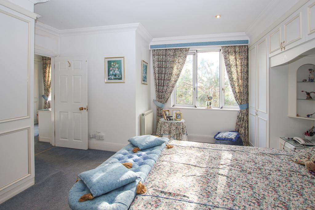 Clifton, St Peter Port, Guernsey, GY1 4 bed property for sale - £3,750,000