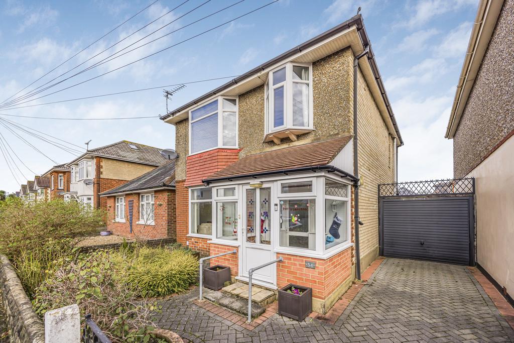 Queen Mary Avenue, Moordown 3 bed detached house for sale - £385,000