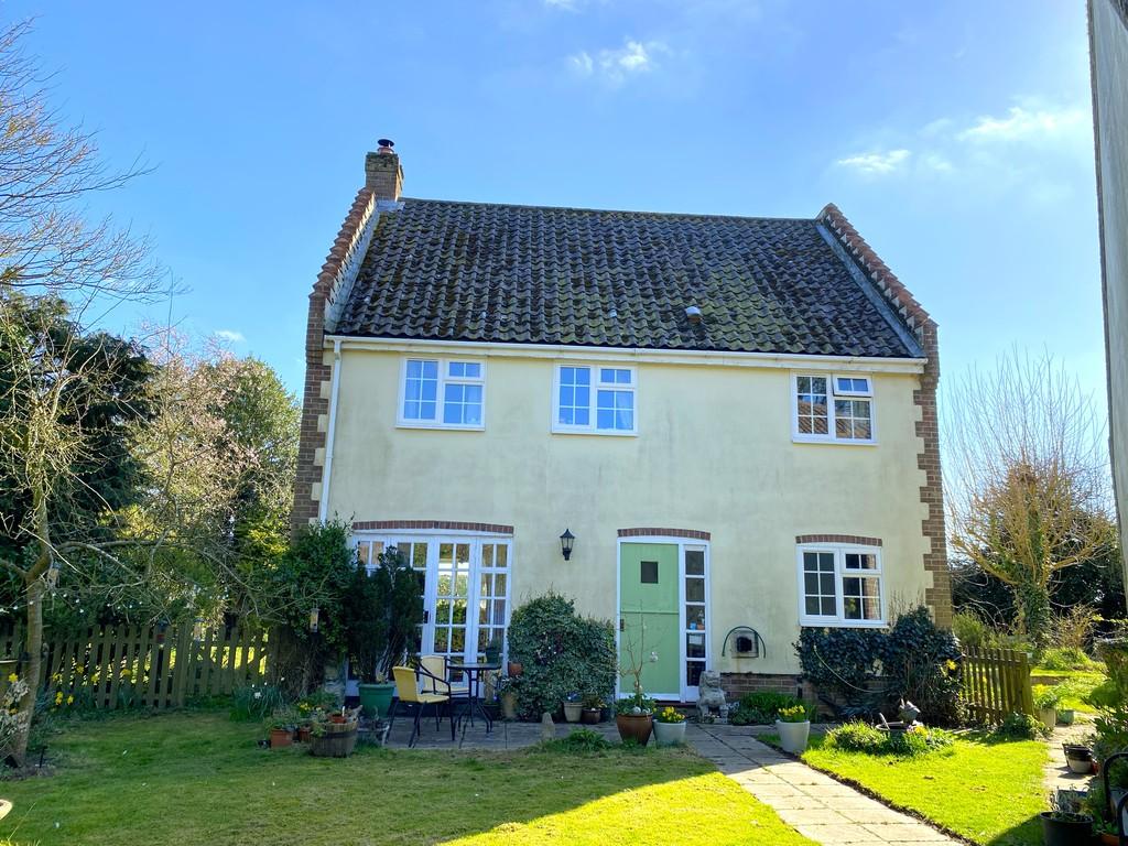 Barningham Place, Matlaske NR11 3 bed detached house for sale - £390,000