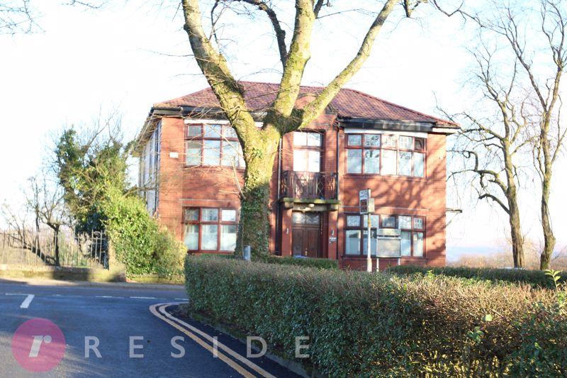 Wardle Road, Rochdale OL12 6 bed detached house for sale - £575,000