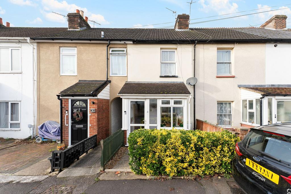 Gorringe Road, Salisbury SP2 2 bed terraced house for sale - £225,000