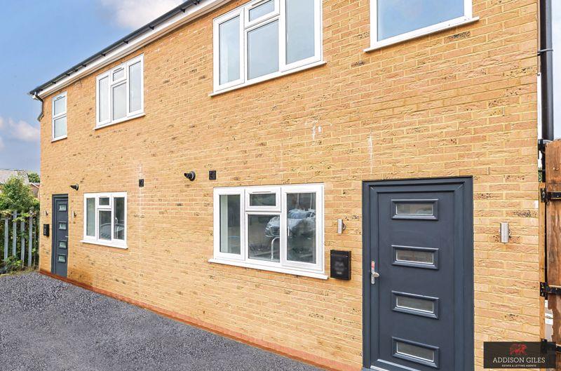 Hillside, Slough, SL1 2 bed semi-detached house for sale - £365,000