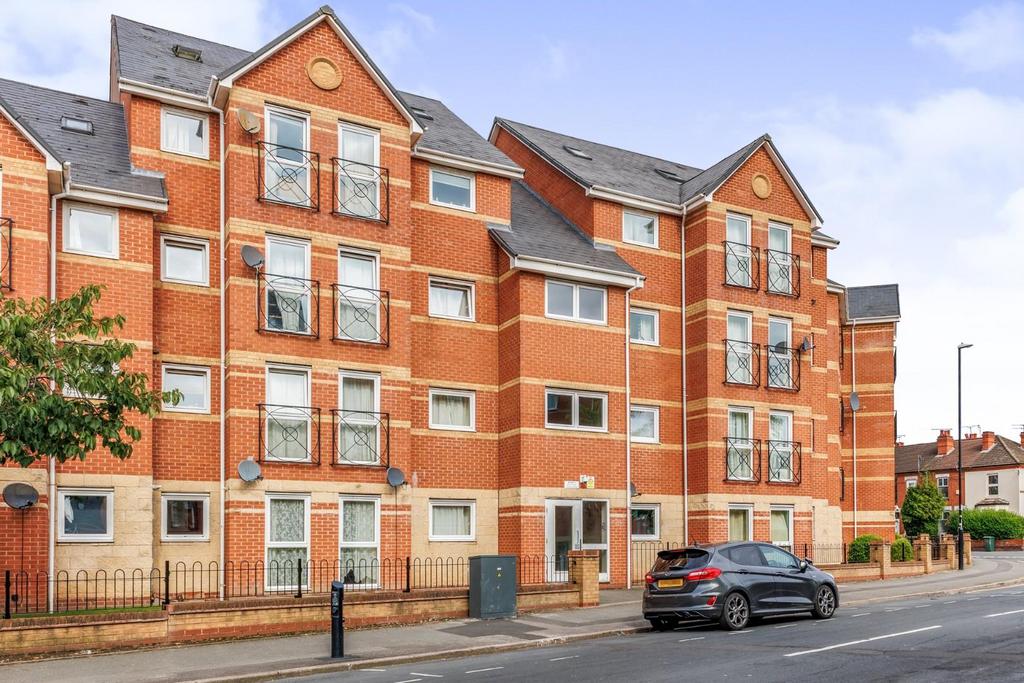Thackhall Street, Coventry CV2 1 bed flat for sale - £105,000
