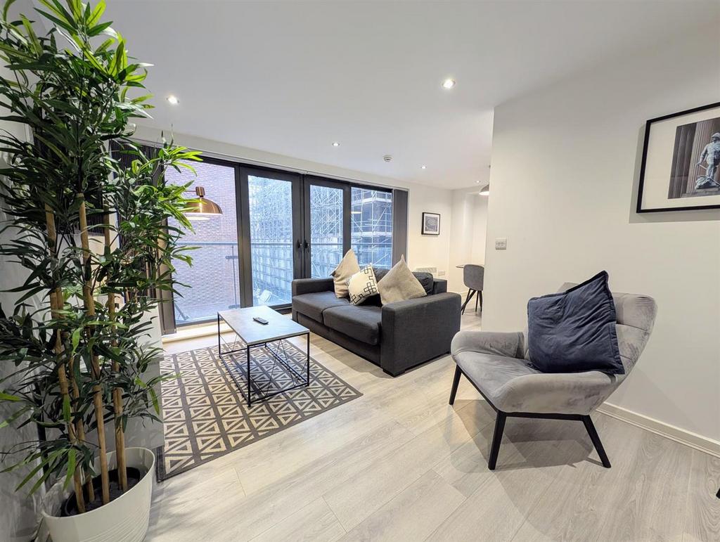 Shaws Alley, Liverpool 2 bed apartment - £1,225 pcm (£283 pw)