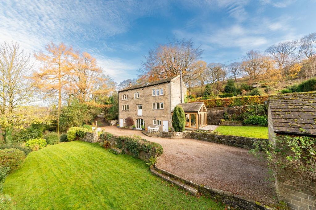 The Barn, Hollin Brigg Lane... 4 bed detached house for sale - £950,000