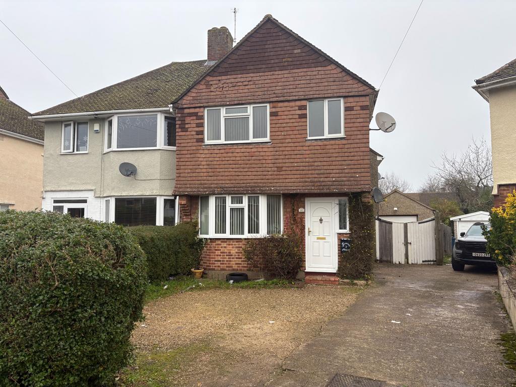Herschel Crescent, Oxford 4 bed semi-detached house - £1,800 pcm (£415 pw)