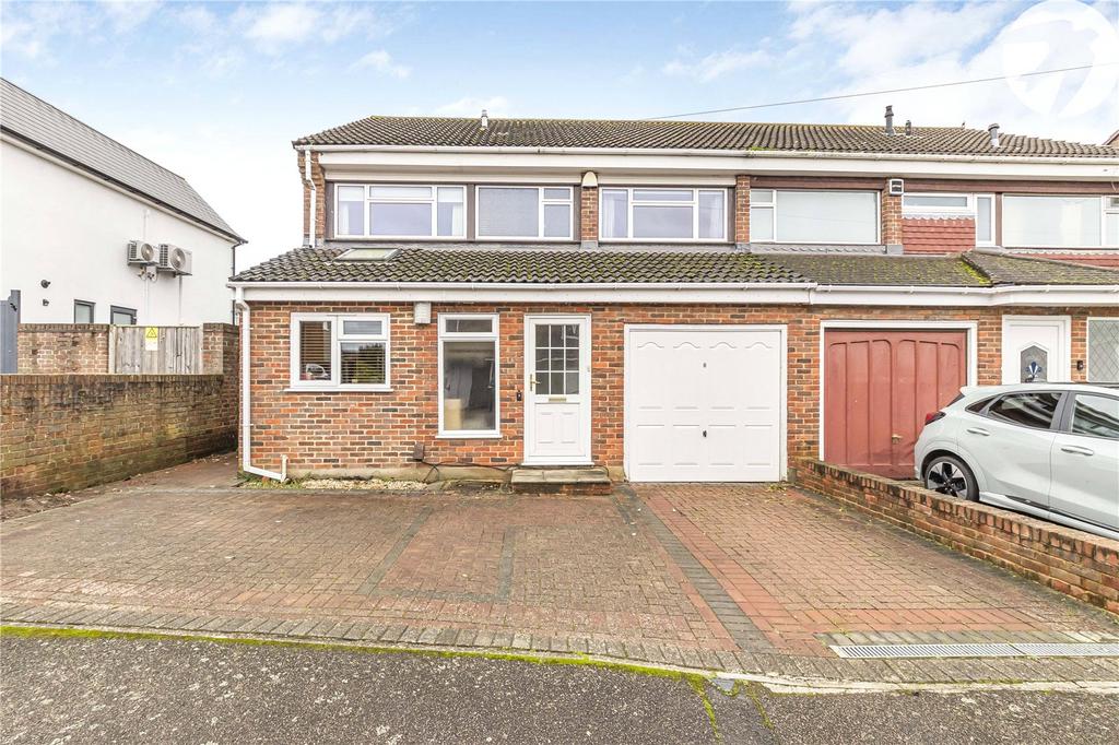 New Road, Hextable, Kent, BR8 4 bed semi-detached house - £500,000