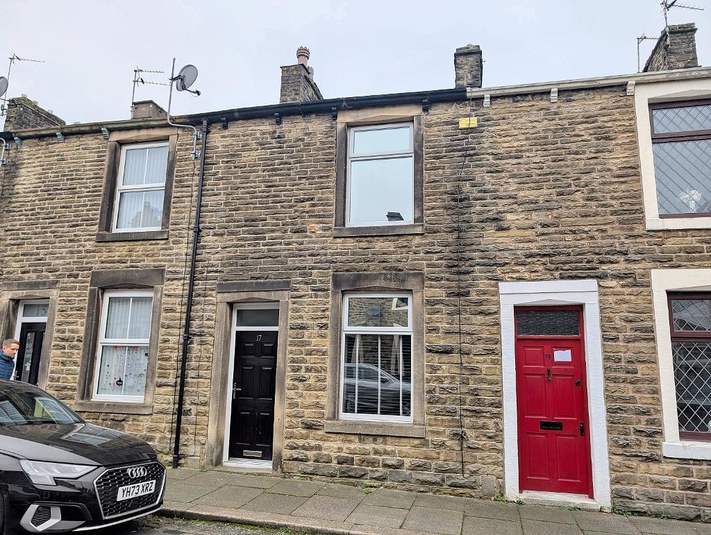 Curzon Street, Clitheroe, Lancashire... 2 bed terraced house for sale ...