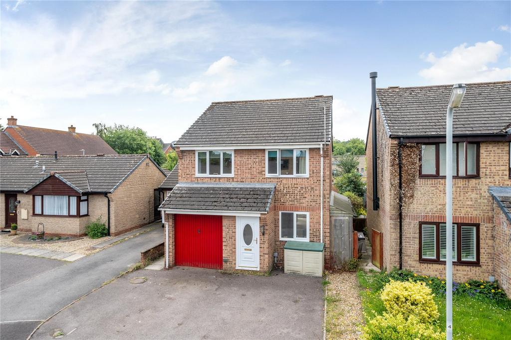 Home Farm Way, Ilminster, Somerset, TA19 3 bed detached house - £325,000
