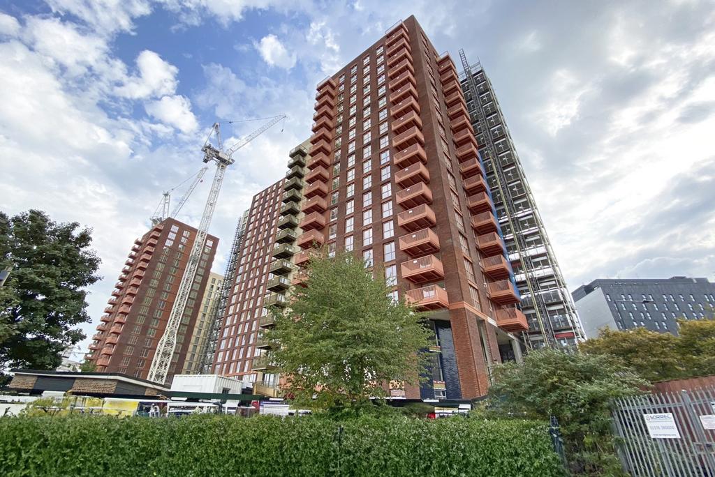 Fulton & Fifth, Fulton Road, Wembley... 1 bed flat for sale - £415,000