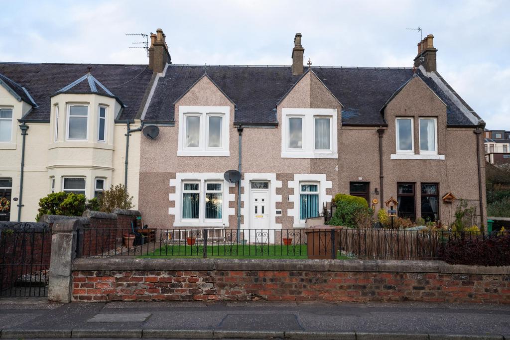 High Street, Methil KY8 2 bed flat - £695 pcm (£160 pw)