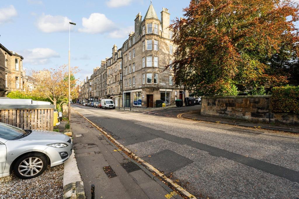 Gilmore Place, Viewforth, Edinburgh, EH3 2 bed flat - £1,495 pcm (£345 pw)
