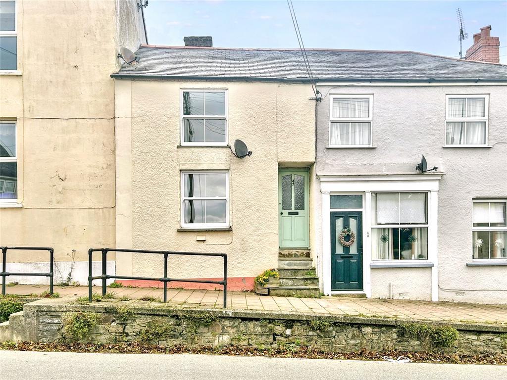 East Street, South Molton, Devon, EX36 4 bed terraced house for sale ...