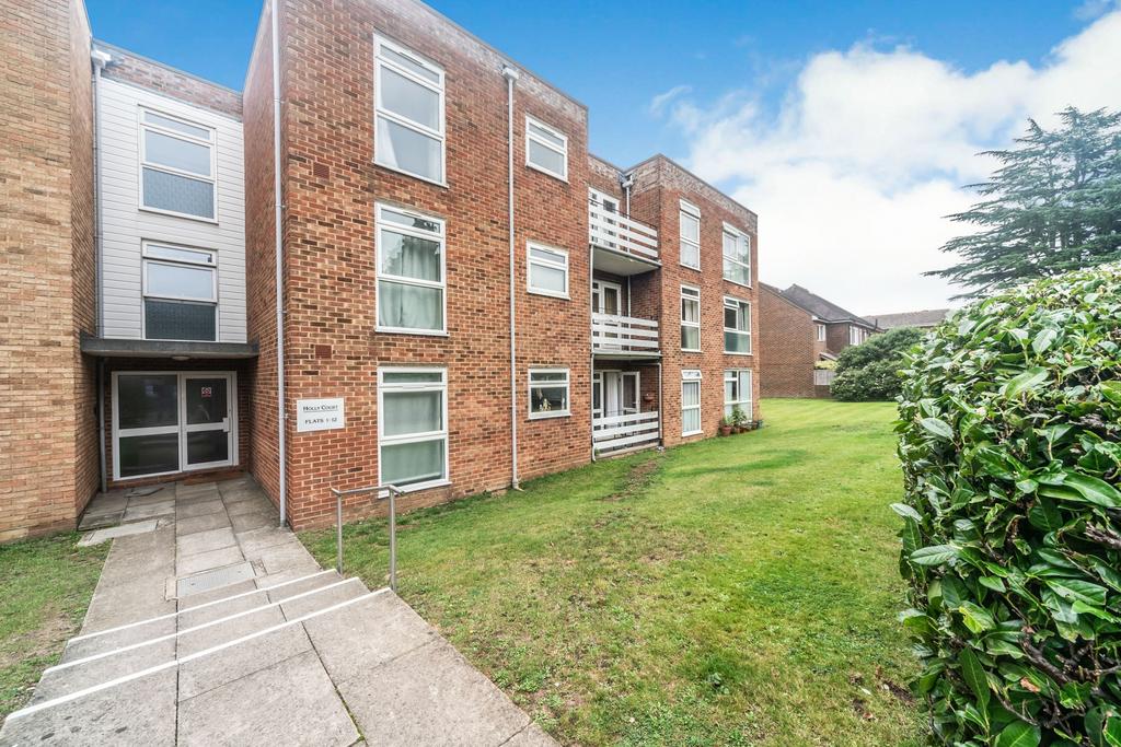 Worcester Road, Sutton SM2 1 bed flat - £249,500