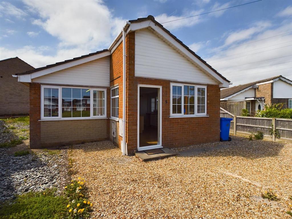 Yew Tree Grove, Boston 2 bed bungalow for sale - £192,500