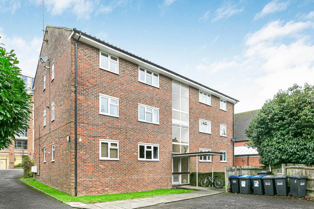 Perrymount Road, Haywards Heath, West... 2 bed apartment for sale - £ ...