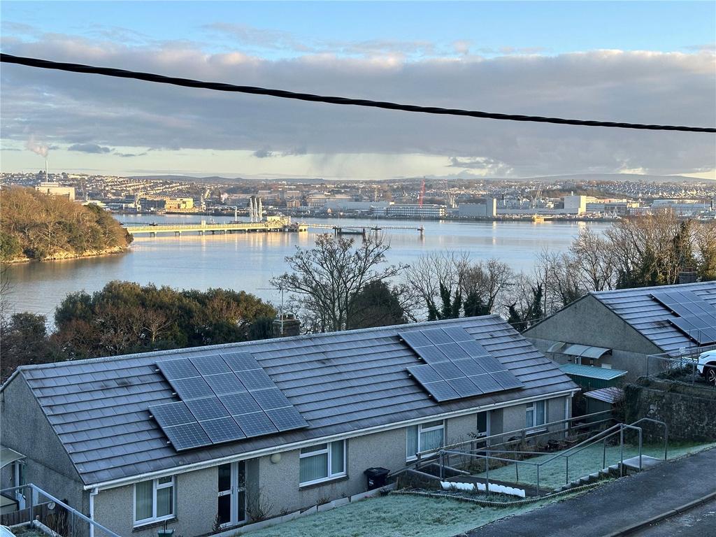 Sydney Road, Torpoint PL11 2 bed end of terrace house for sale - £200,000