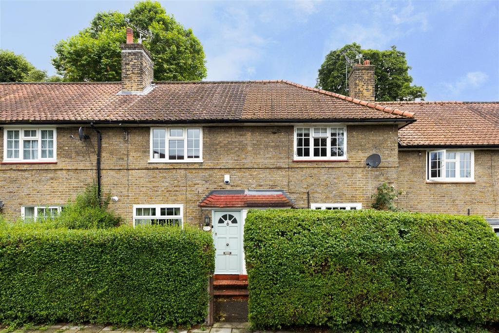 Huntingfield Road, London 2 bed terraced house - £750,000