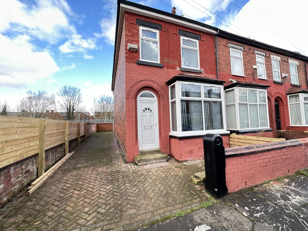 Whitby Road, Manchester, M14 3 bed end of terrace house to rent - £ ...