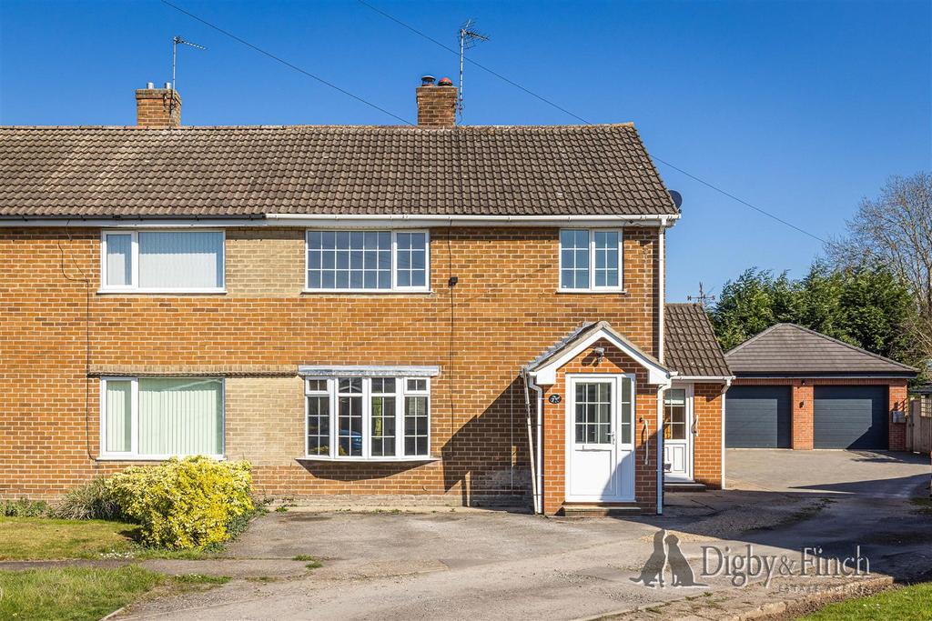 Jasper Close, Radcliffe-On-Trent... 3 bed semi-detached house - £275,000