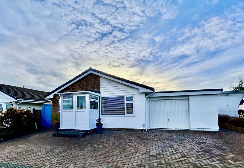Tan Rhiw, Penrhyn Bay 2 bed detached bungalow - £349,950