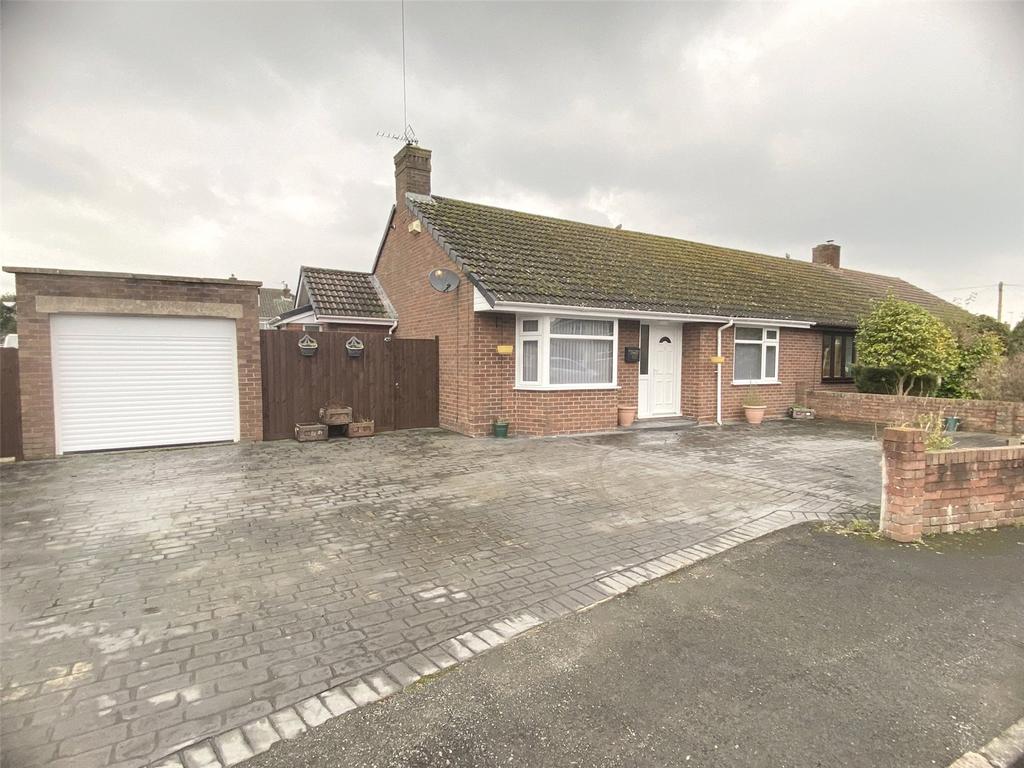 Sutherland Drive, Muxton, Telford... 2 bed bungalow - £275,000