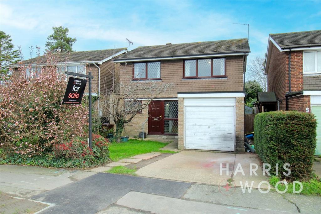 Adelaide Drive, Colchester, Essex, CO2 4 bed detached house for sale ...