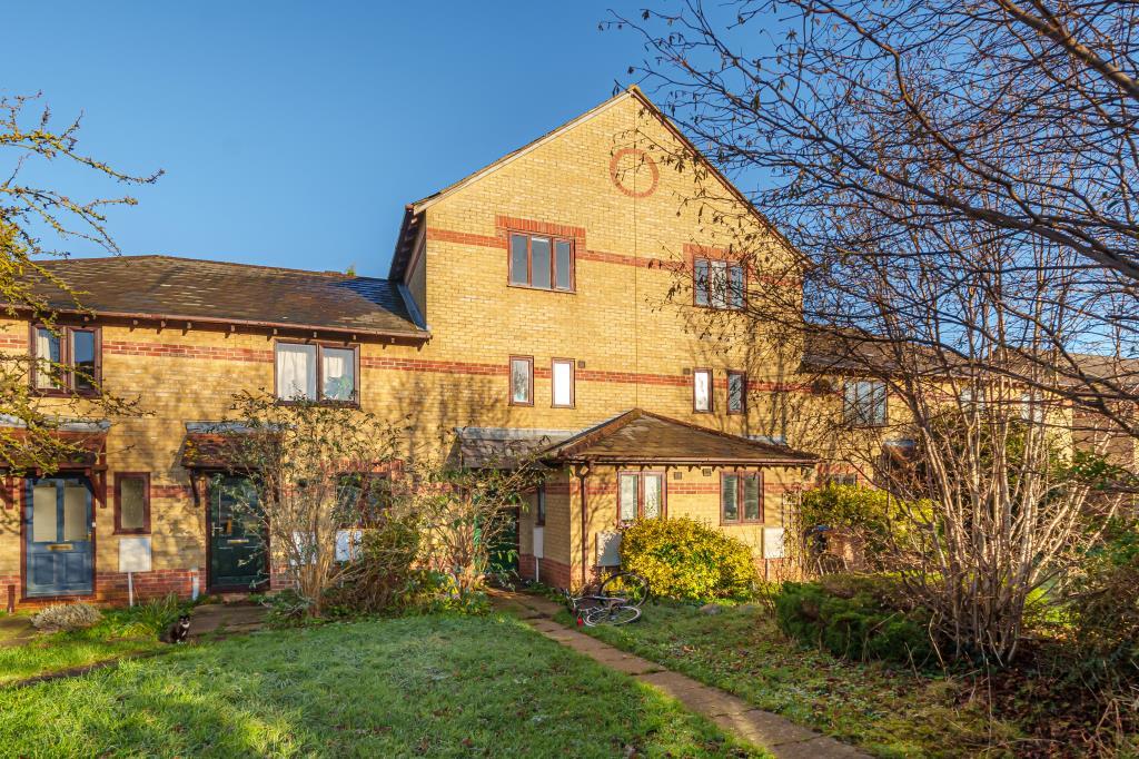 Ablett Close, East Oxford, OX4 4 bed terraced house - £3,000 pcm (£692 pw)
