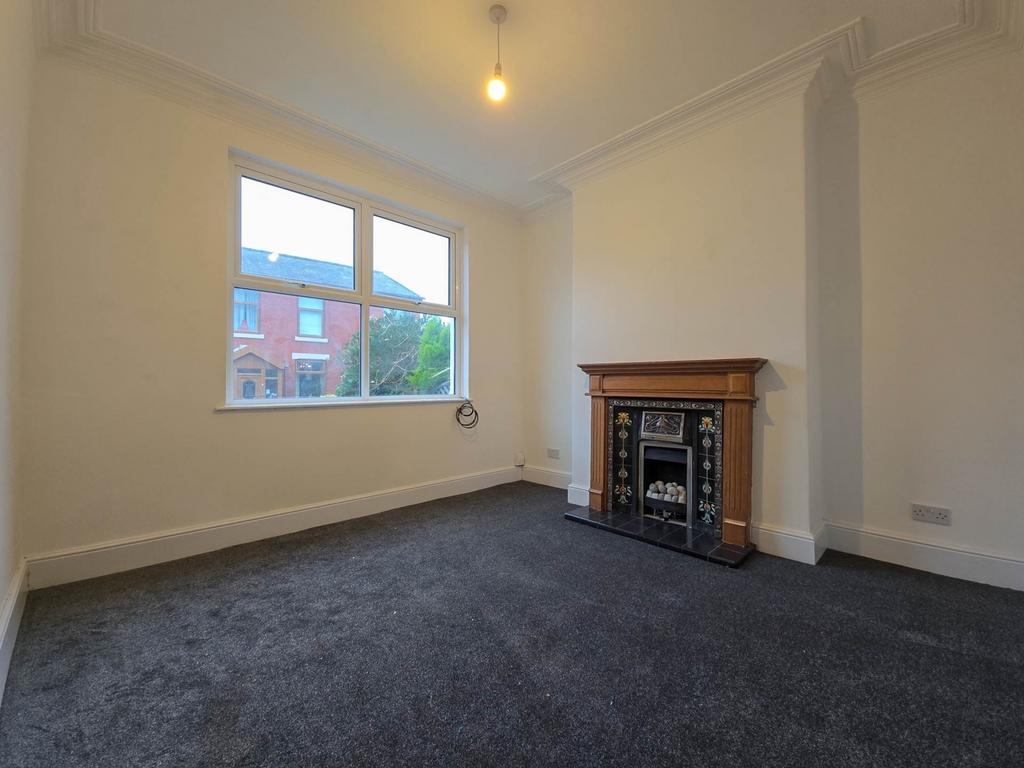 Wren Grove, Blackpool 3 bed terraced house - £1,000 pcm (£231 pw)