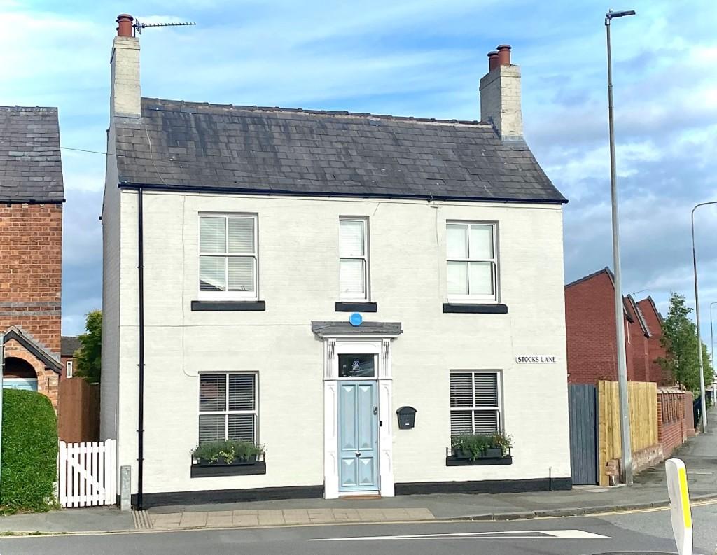 Stocks Lane, Boughton, Chester 2 bed detached house - £295,000