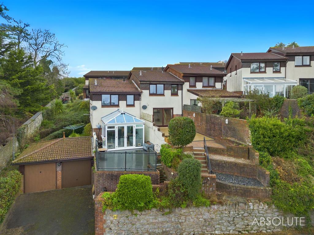 Gainsborough Close, Torquay, TQ1 2 bed terraced house - £299,950
