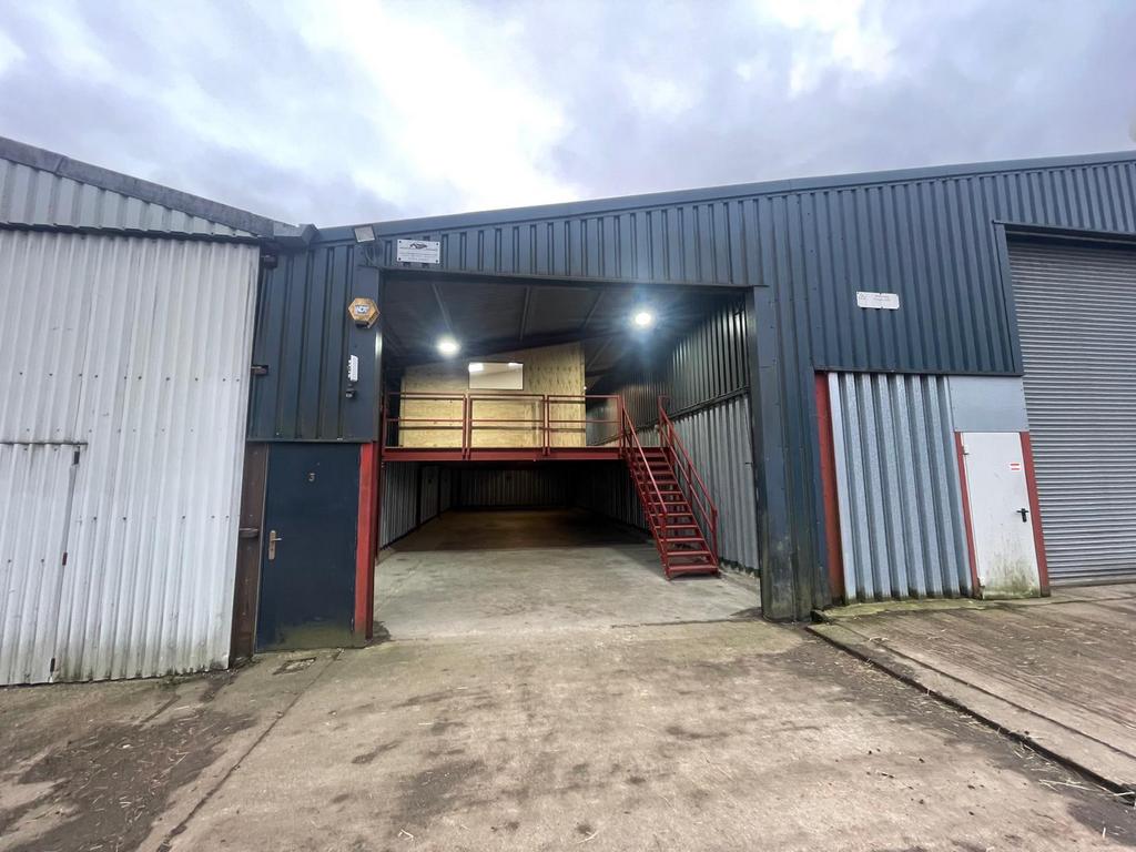 Bishop's Stortford Storage to rent - £1,050 pcm (£242 pw)